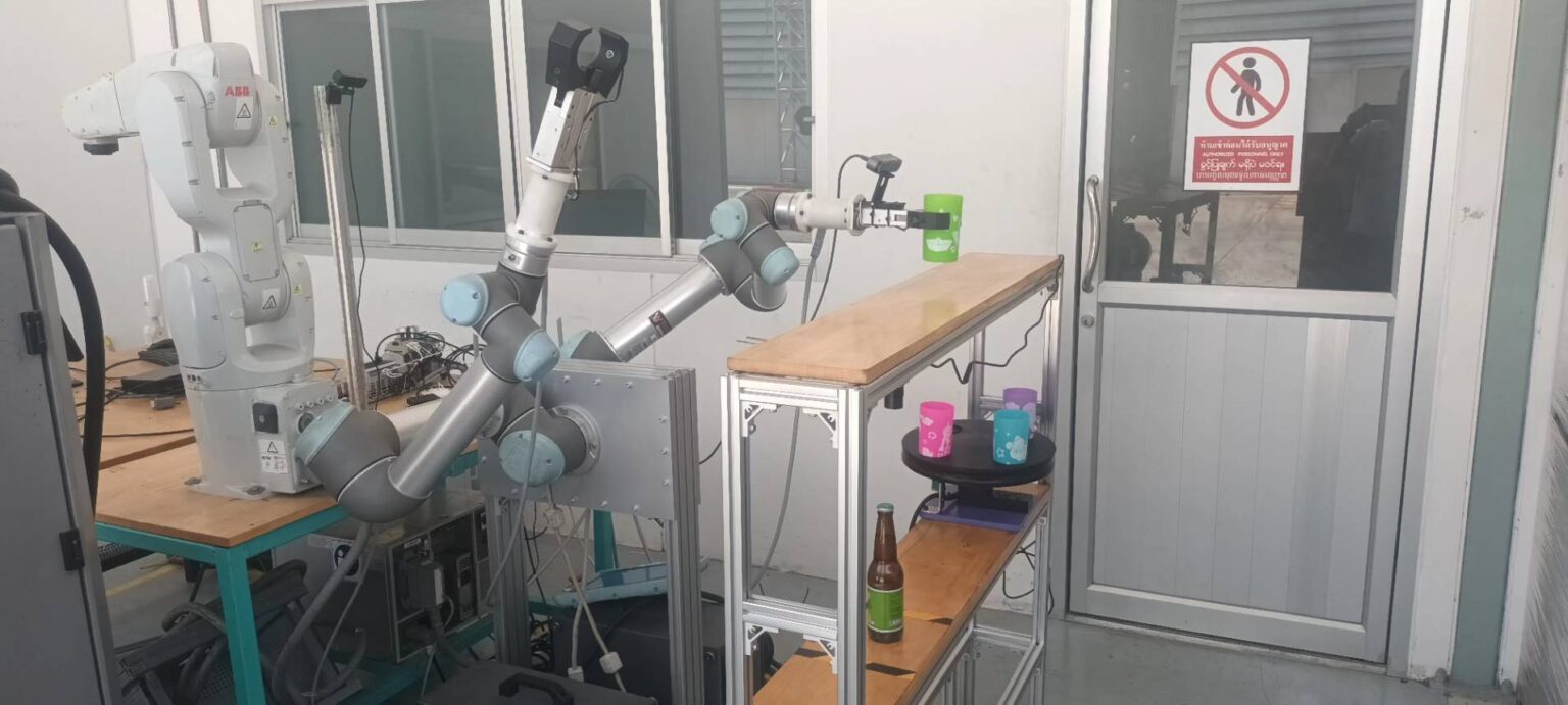 2 Hand Avatar Robot – Human-Computer Interface Laboratory
